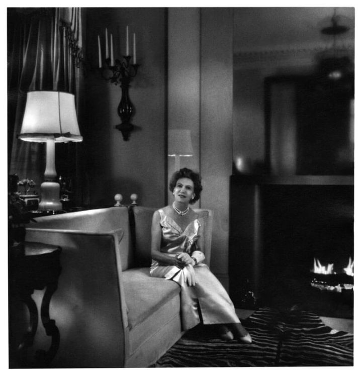 Elizabeth Arden: vita dietro la Red Door | #PERSONAGGIcosmetici - Make ...